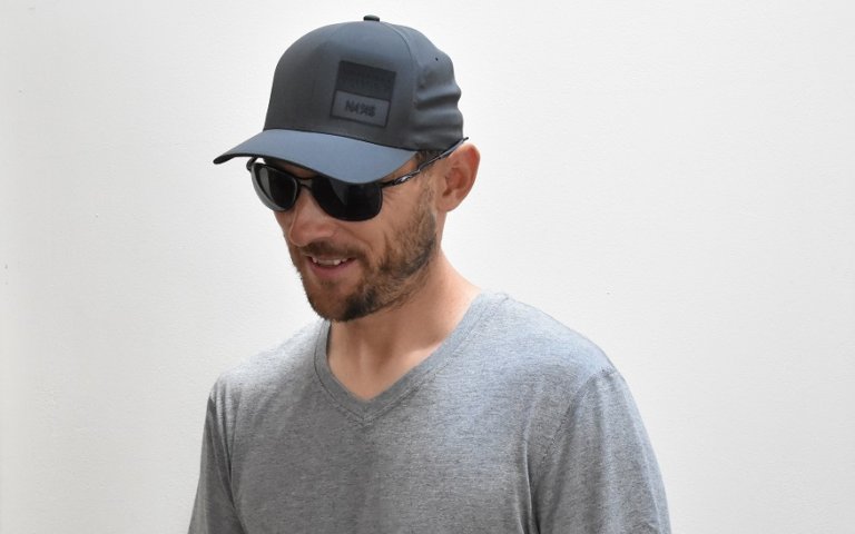 Hats for Tall People with Big Heads - Tall.Life